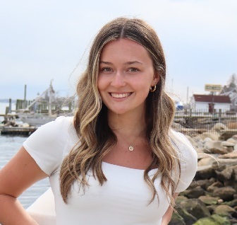 Lily Drake | Dolphin Scholarship Foundation